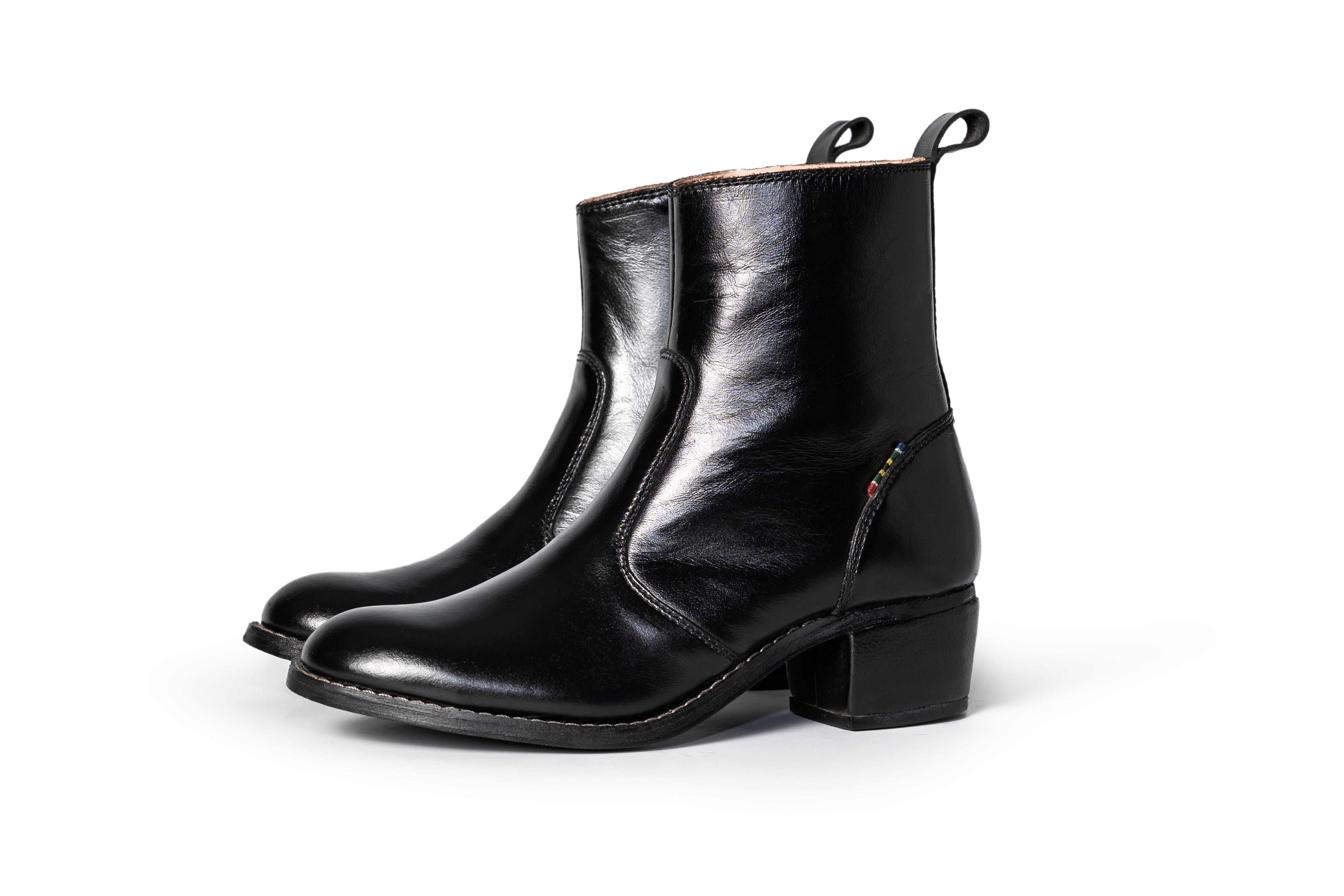 Genuine leather boots and shoes online in South Africa – Hello Quality ...